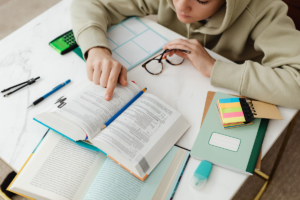 What is the DSM-5? Understanding How It Works | Valor Behavioral